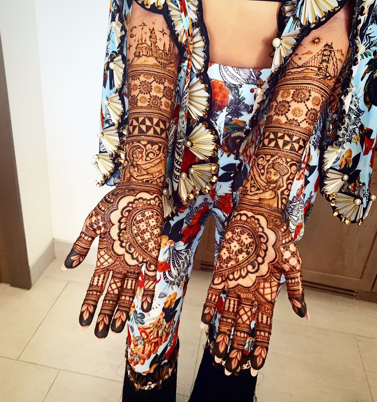 Original Divine Henna Art Bundle – Gopi Henna