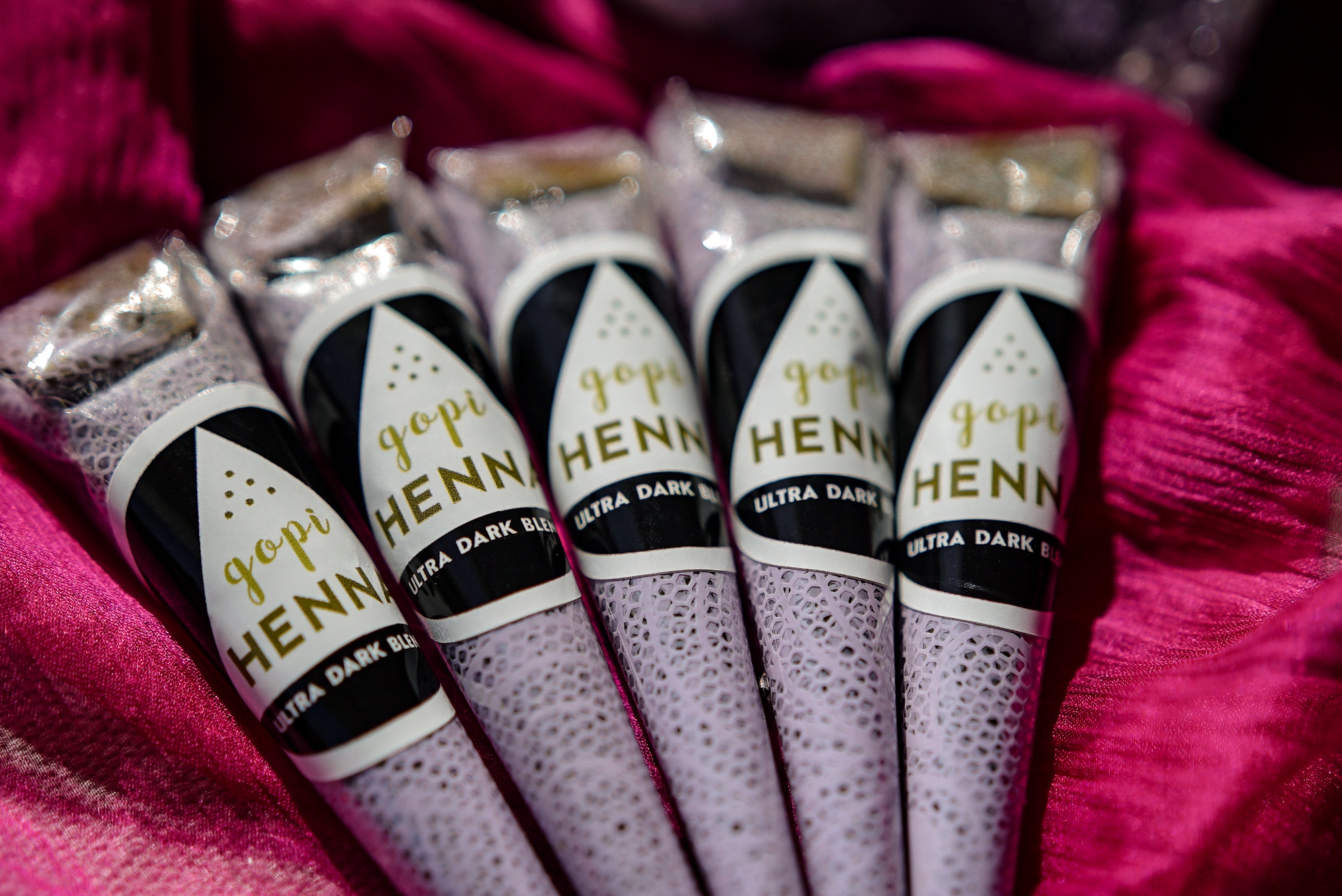 ULTRA DARK | Jagua Henna Blend | 20 gram Size – Gopi Henna